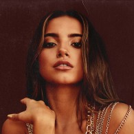 Discografia de Isabela Merced Lyrics, Songs, and Albums | LETRASBOOM.COM