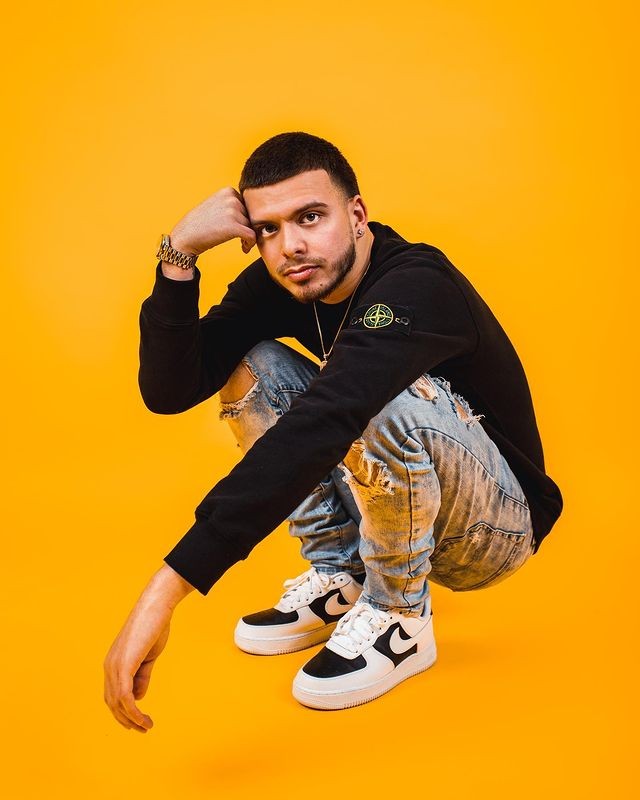 GONZALEZ - Letra - Gonzy | LETRASBOOM.COM
