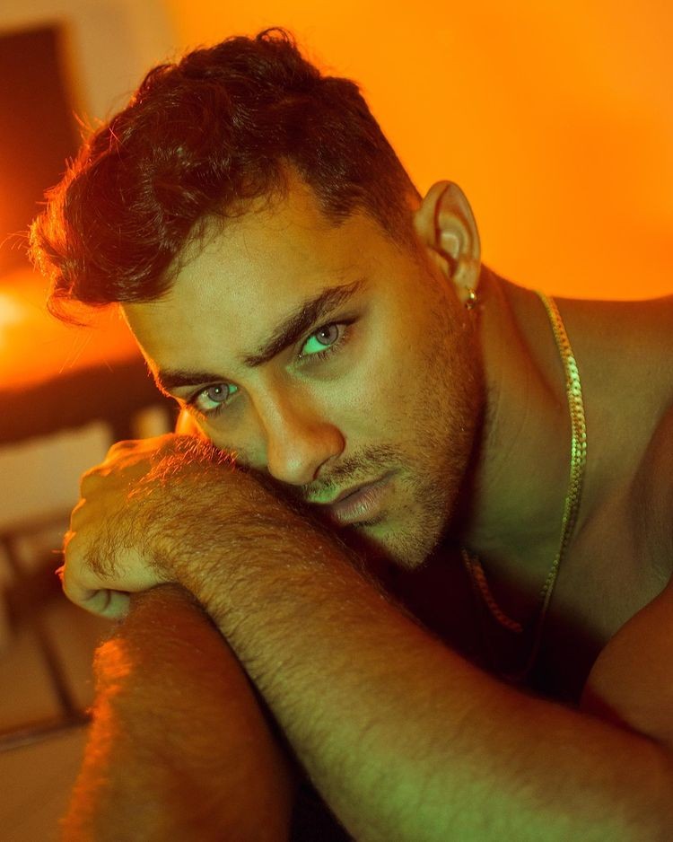 Discografia de Austin Palao Lyrics, Songs, and Albums | LETRASBOOM.COM