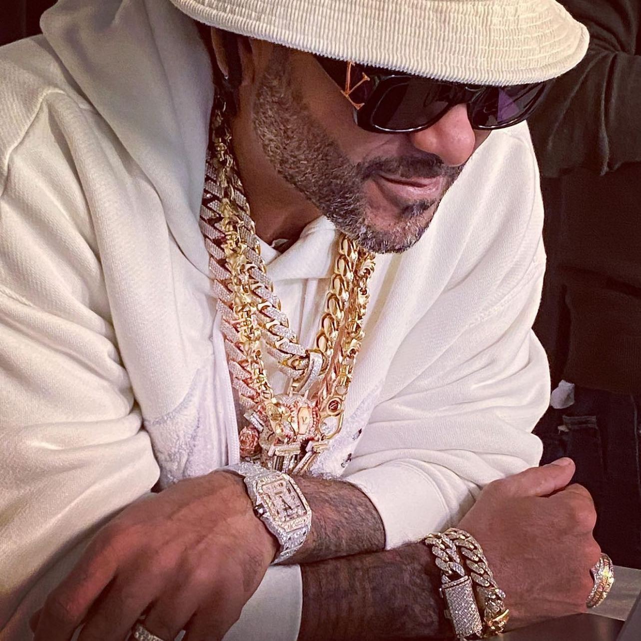 Ray Ray Skit (2025) - Lyrics - Jim Jones | LETRASBOOM.COM