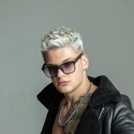 Discografia de SHTERN Lyrics, Songs, and Albums | LETRASBOOM.COM