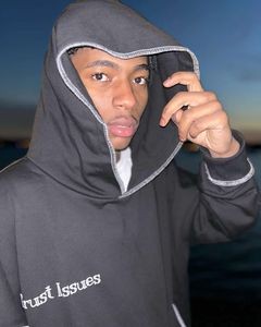 Discografia de Thunder Bklu Lyrics, Songs, and Albums