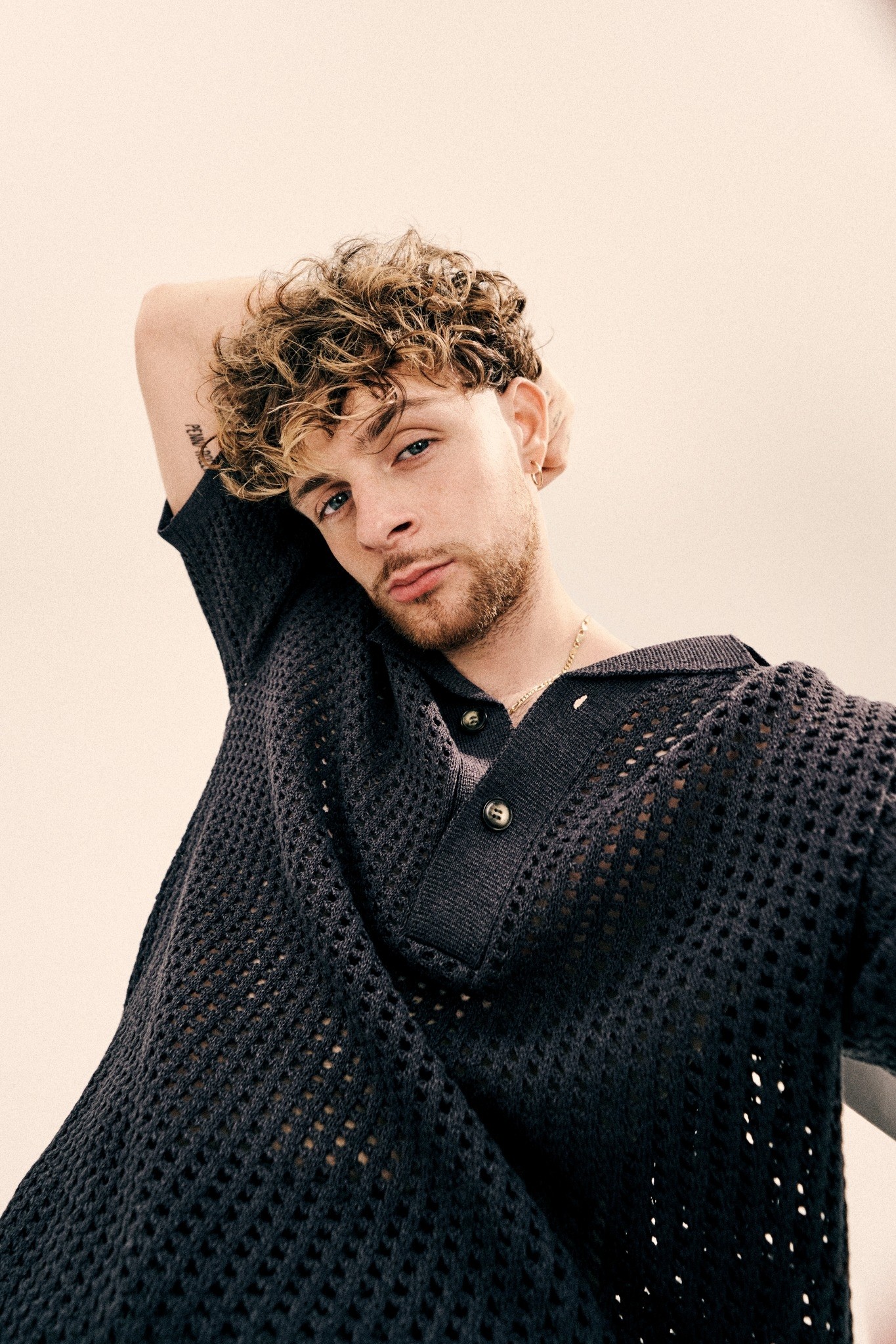 Little Bit of Love (Live from Abbey Road) - Lyrics - Tom Grennan