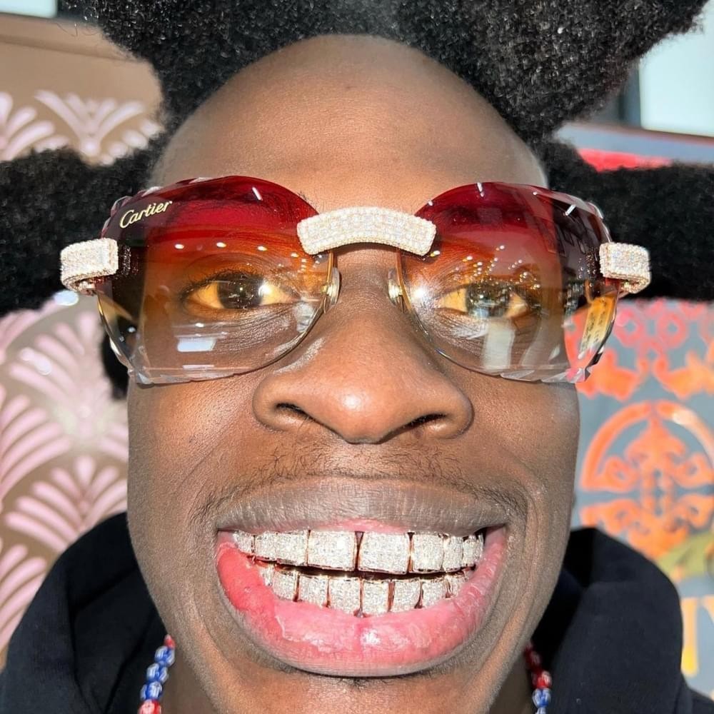 On The Radar (Freestyle) - Lyrics - Trapland Pat | LETRASBOO...